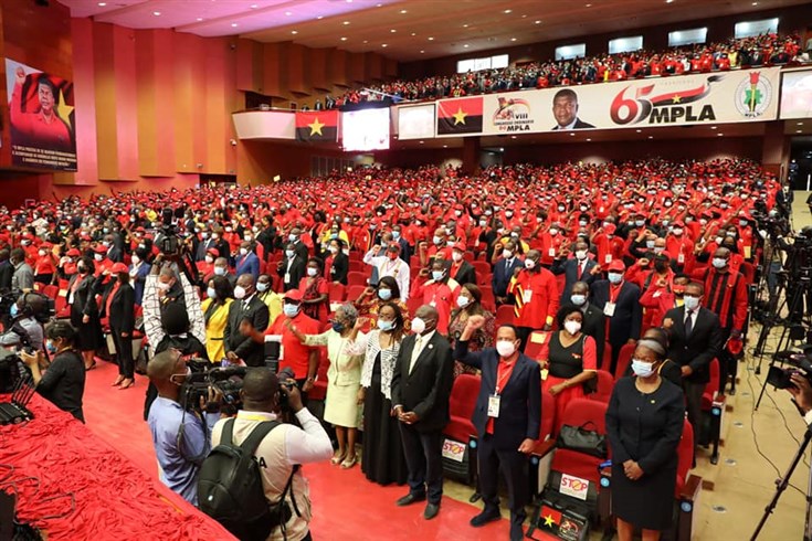 Comité Central do MPLA no topo dos maiores do mundo