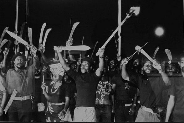 Angola independente o que mudou em relação ao passado colonial?