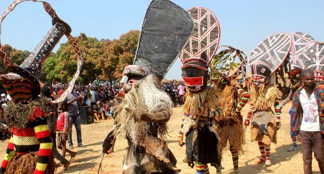 Reino Tchokwe em crise: Governo acusado de interferências
