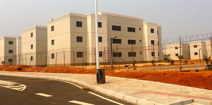 As 1500 casas do Zango